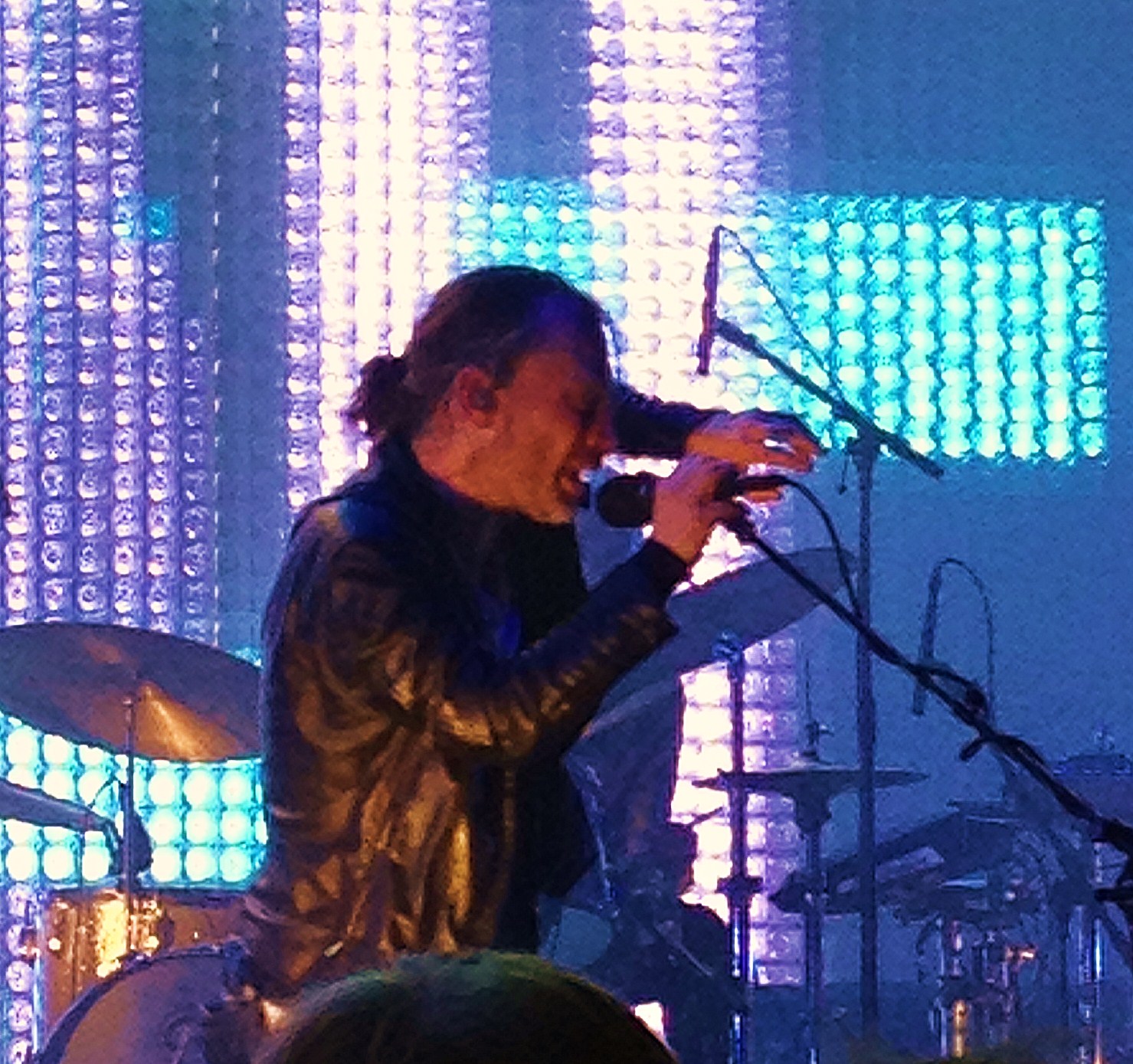 Review, Photos and Video: Radiohead at the Santa Barbara Bowl | The ...